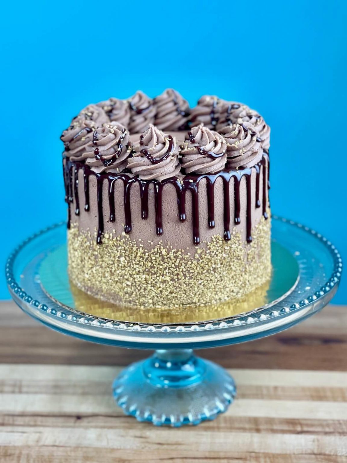 Moist Golden Chocolate Cake (Yellow Cake with Chocolate Frosting ...