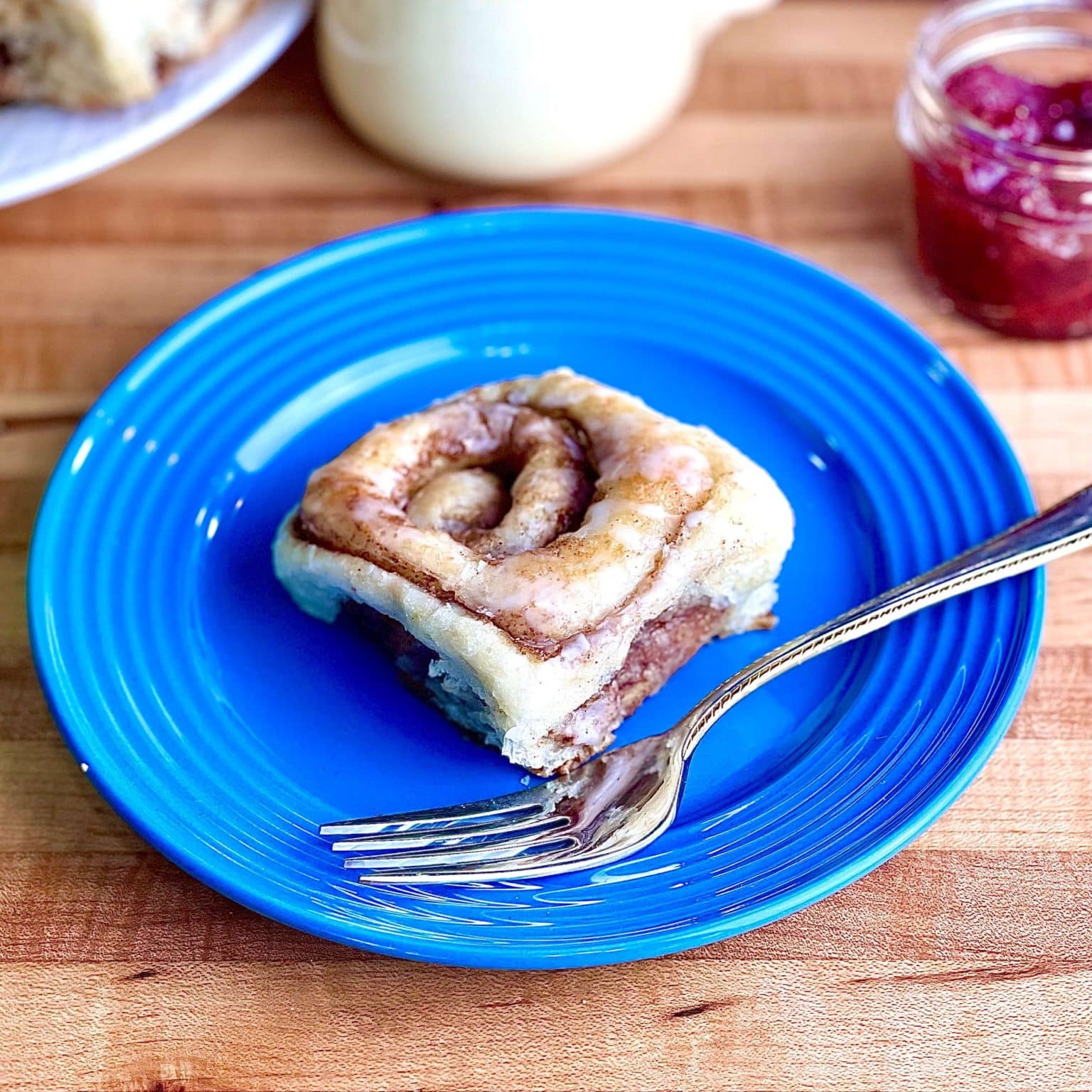 Mini Cinnamon Rolls: a Bakery Recipe and Step-By-Step Guide - Amycakes ...